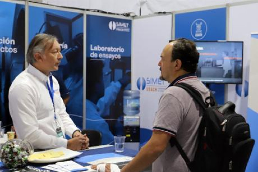 Laboratorio Simet de la FING logra destacada participación en feria internacional de minería ...